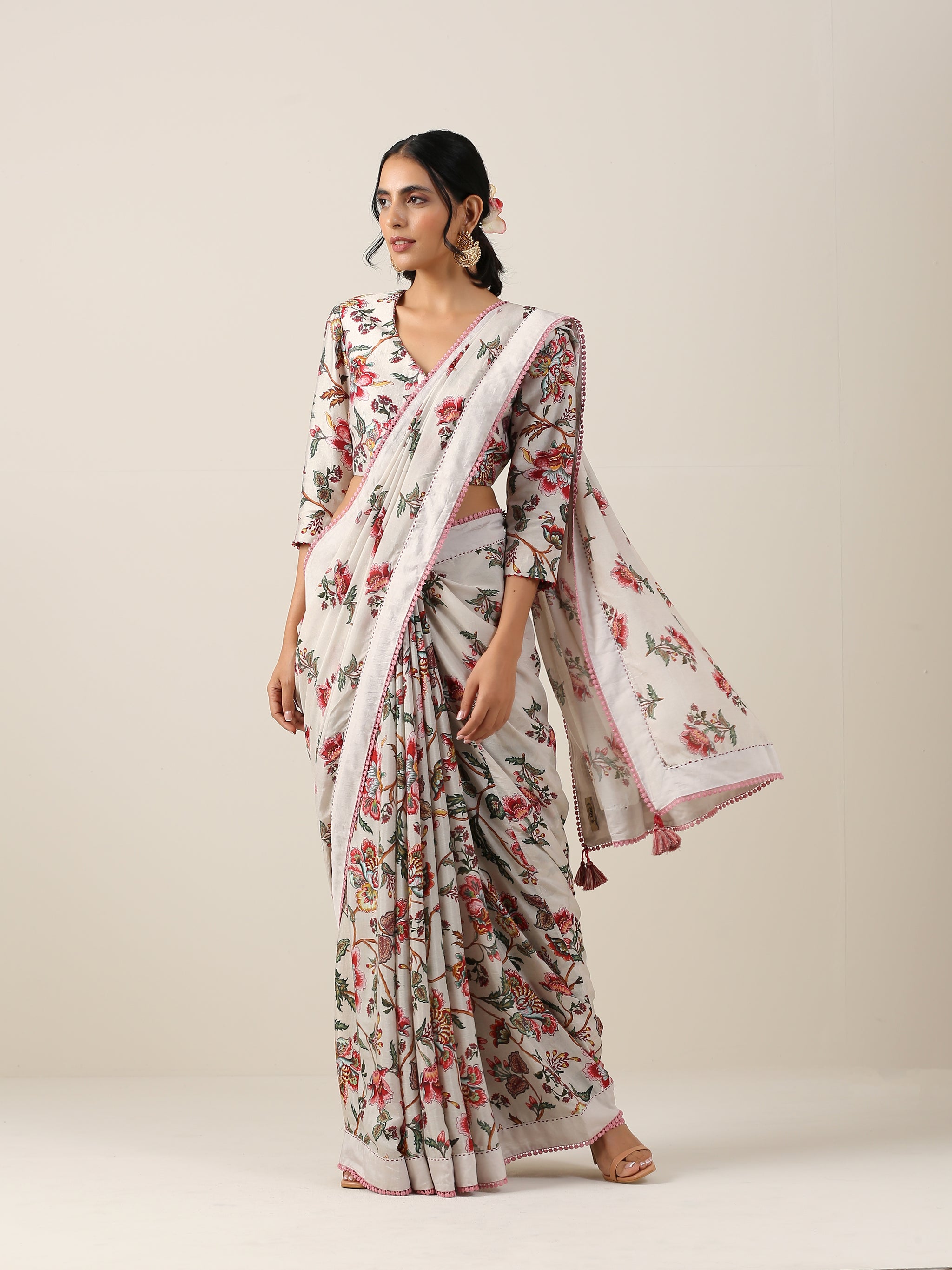 SHWET SUMAN BIG BOOTA JAAL SAREE SET